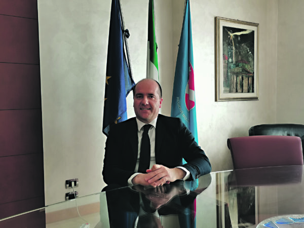 Il Terzo polo 'chiama' i moderati, Micone risponde: si può fare ...